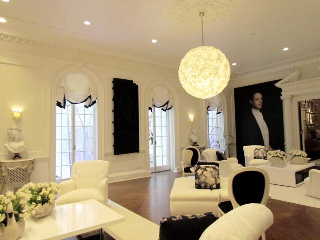 The history of Geoffrey Bradfield | Best interior designers