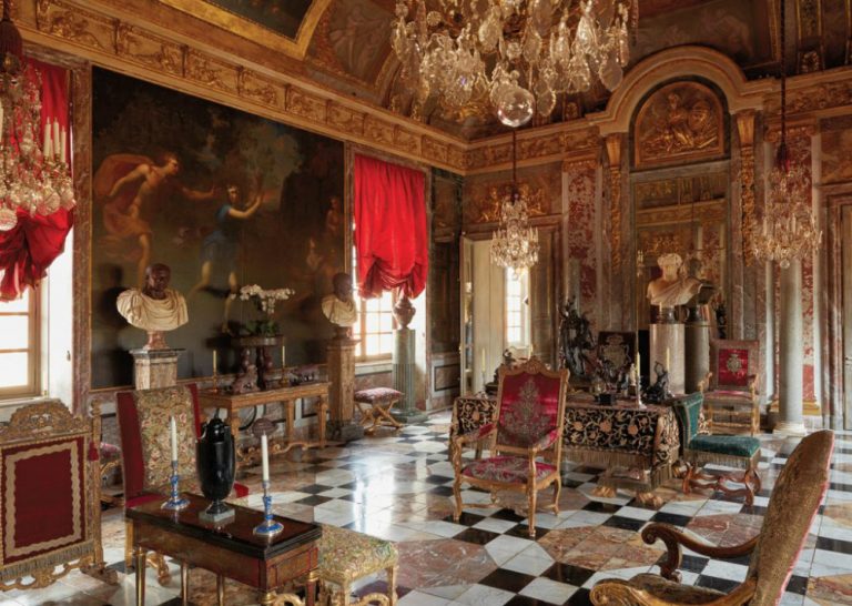 Best Interior Designers: Jacques Garcia