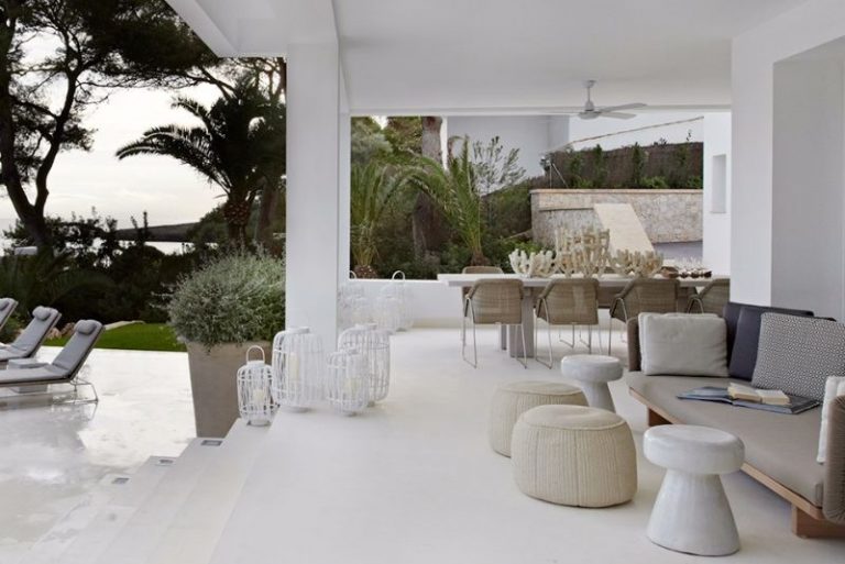 Fiona Barratt - Living Room Upholstery Ideas
