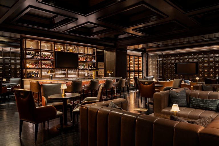 The Johnson Studio at the Ritz-Carlton | The epitome of Sophistication
